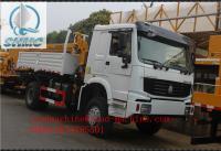 China Lifting 3200KG Hydraulic Truck Mounted Cranes / Service Truck Crane Truck-mounted crane with telescopic boom for sale