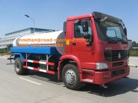 China 4x2 Sinotruk HOWO Water Sprinkler Truck Liquid Tanker Truck 10CBM With 360 Degrees Rotation for sale