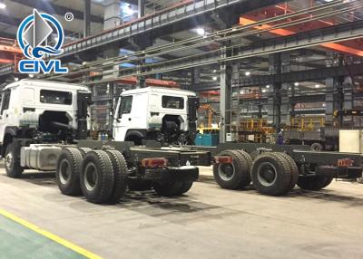 China Capacity 25 - 40 Tons Heavy Cargo Trucks Chassis SINOTRUK HOWO Lorry Truck Goods Train for sale