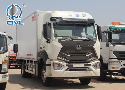 China Diesel Light Duty Commercial Truck , Refrigerator Truck 3360 Mm Wheelbase for sale