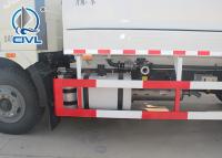 China Sinotruck  4CBM Water Tank Truck Sprinkler Truck 95HP Engine Injection Range 45M for sale