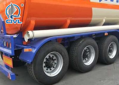 China Sinotruk 40M3 3 Axles  2 Apartments Large Capacity Diesel Trailer Semi Truck / Fuel Tanker Truck for sale