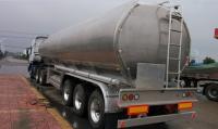 China Tanker semi trailer on stainless steel 35000-80000 liters for palm oil, caustic soda, HC1 etc for sale