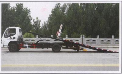 China SINOTRUK Towing Lifting 4T 4 x 2 Rollback Wrecker Tow Truck 95 HP Engine LHD OR RHD EUROII/III for sale