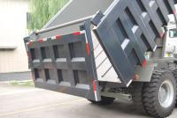 China Q235 Material 70 Ton Dump Truck 6x4 Sinotruk Howo7 25m3 Bucket Capacity for sale