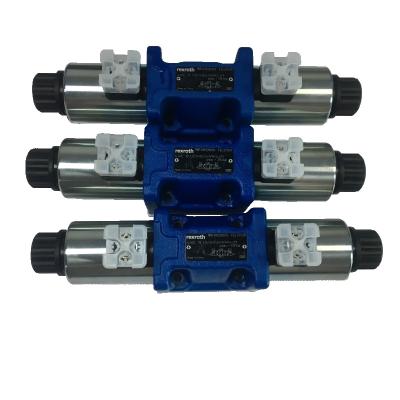 China Rexroth Direction Valve 4WE10U5X/HG24N9K4/M U Spool Symbol And Operates With Solenoid Actuation for sale