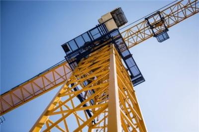 China 60m Max Working Radius Hammer Head Tower Crane for Extreme Weather Conditions Construction for sale