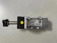 China ISO Pneumatic Solenoid Valve SXE9575-A71-00/13J 16.0 Bar Magnetic Pilot for sale