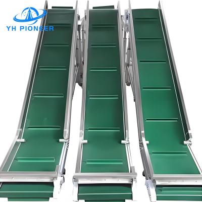 China Inclined Bag Conveyor Systems With Canvas Belt For Industrial Material Handling for sale