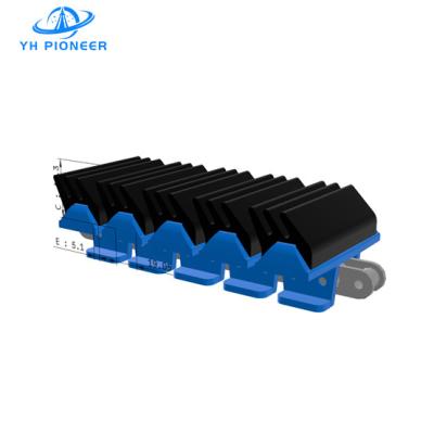 China High - Friction Snap - on Conveyor Chain with Natural Rubber Clamps for Reliable Bottle Handling for sale