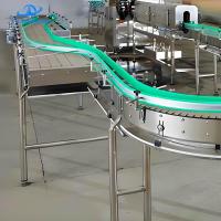 China Customizable Bottle Chain Conveyor with Q235 / SUS304 Chain Material and Various Voltage Options for sale