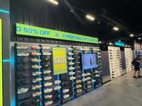 China Aluminum LED Illuminated Signage IP65 Custom Size 100000H for Storefront Branding for sale