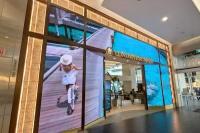 China LED Window Display Signs IP65 Aluminum Programmable Digital Signage AC110V 220V for Commercial Storefronts for sale