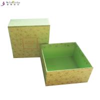 China Garment Printing Decorative Cardboard Boxes For Gifts  Film Lamination for sale