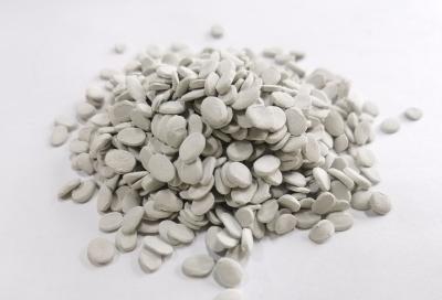 China Water Absorber Desiccant Masterbatch Long Life Time After Open Package for sale