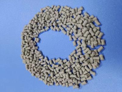 China Polyethylene Gray Injection Molding Desiccant Masterbatch Moisture Absorption Solution for sale