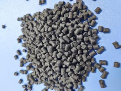China Calcium Oxide Black Desiccant Masterbatch for Recycled Polyethylene Trash Bags for sale
