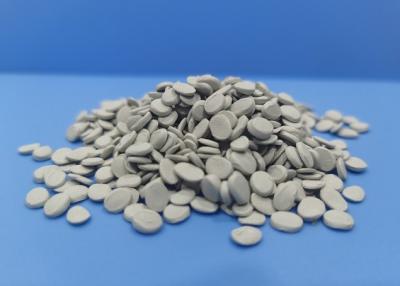 China PE-200 Desiccant Masterbatch with 80% CaO Content for Moisture Absorption in Plastic Processing - 1.7 g/cm³ Density for sale