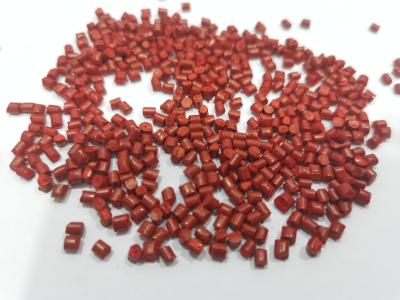 China PE Plastic Color Masterbatch with 20% Red Pigment and CaCO3 Filler for Film and Injection Molding for sale