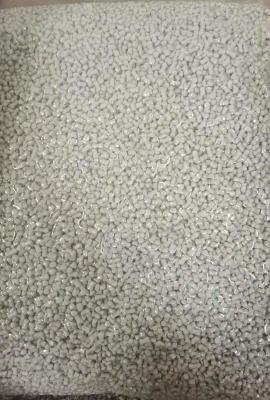 China PE-500 Desiccant Masterbatch with 1-5% Adding Ratio and 200-Hour Shelf Life for Plastic Moisture Control for sale