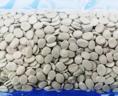 China CaO Desiccant Masterbatch Water Absorber for Recycled HDPE Bags - 80% CaO Content, 2-5% Adding Rate for sale