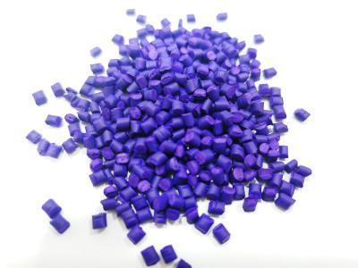 China LDPE Plastic Masterbatch Purple Color Pellets - 1.7 g/cm³ Density, <3.00 g/10min Melt Flow Rate for Film and Injection Molding for sale