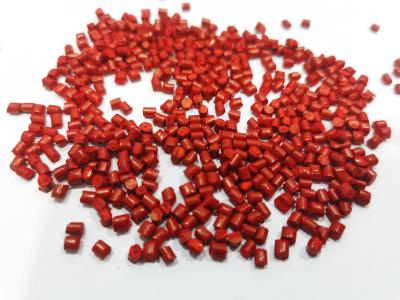 China Red Filler Masterbatch LDPE Carrier 20% Concentration for Plastic Market Bags - 1.7 g/cm³ Density & 140-320℃ Processing for sale