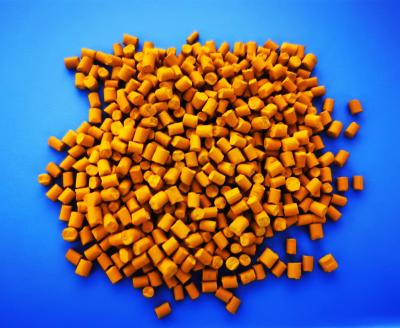 China Yellow Plastic Color Masterbatch 20% Concentration Moldable Plastic Pellets for sale