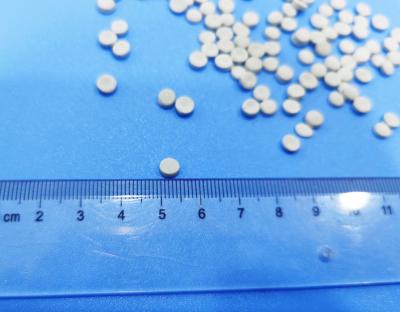 China 4mm Desiccant Antioxidant Masterbatch PE300S for Automatic Feeders | 1-5% Adding Ratio for sale