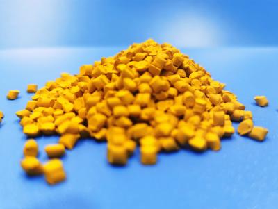 China Yellow Masterbatch Plastic Additive Granules 30% Pigment Content for HDPE LDPE LLDPE Toy Injection Moulding for sale
