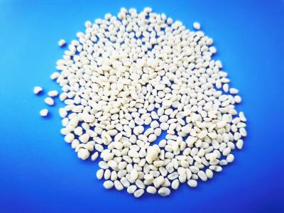 China Full Degradable Starch Biodegradable Masterbatch with PA PVC EVA Carrier 15-30g/10min MFI 220-300°C Temperature Resistance for sale