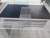 China 60cm 2-Zone Induction Hob with Built-In Downdraft Extractor - 504m³/h Max Airflow & Touch Control for sale