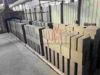 China Phosphate-Bonded High Alumina Refractory Brick with Good Wear Resistance High Compressive Strength and Thermal Shock Resistance for sale