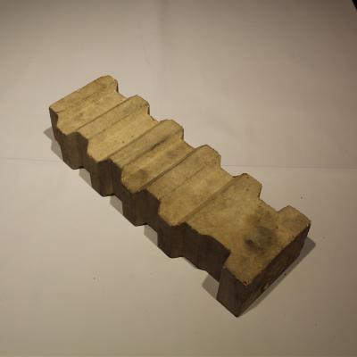 China Refractory Anchor 2.2-2.3g/Cm3 High Alumina Bricks Thermal Shock Resistance for sale