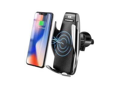 China White Auto Clamping Vent Mount 10W QI Wireless Car Charger for sale