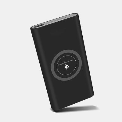 China Dual Ports 2 In 1 5W Qi Wireless Power Bank 10000mah for sale