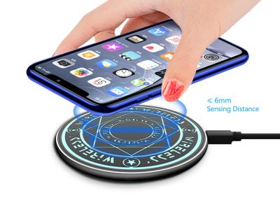 China Mini Magic Array 7.5W 10W Qi Wireless Charging Pad for sale