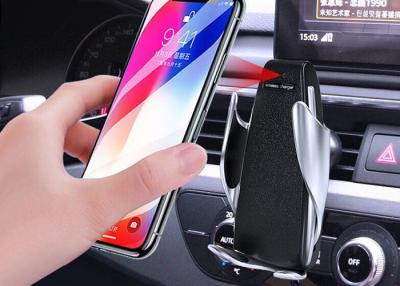 China Auto Clamping Smart Sensor 10W 15W QI Wireless Car Charger for sale