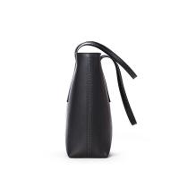 China BSCI Certified Ladies Tote Handbag 34.5x12x27cm Black Leather Large Capacity Commuter Bag for sale