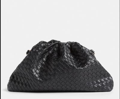 China Fake Real Leather Dumpling Clutch Bag 10cm Women Black Clutch Purse 17x9x10cm for sale