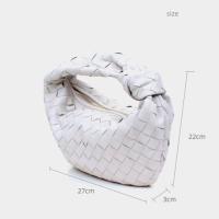 China Woven Knotted Dumplings Fashion Women PU Leather Handbag 27x3x22 cm Small Bag for sale