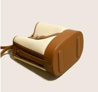China Lychee Pattern PU Leather Shoulder Bag 23x15x25cm Large Capacity Messenger Bag for sale