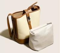 China Lychee Pattern PU Leather Shoulder Bag 23x15x25cm Large Capacity Messenger Bag for sale
