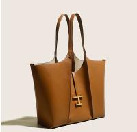 China Commuter Ladies Tote Handbag 30cm Brown Leather Tote Purse Custom Logo for sale