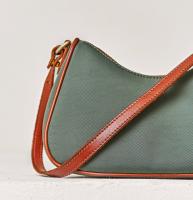 China Zipper Closure Small Underarm Bag PU One Strap Leather Bag for sale