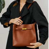 China Sedex Leather Bucket Shoulder Bag 29cm 16cm Wide Strap PU Handbag for sale