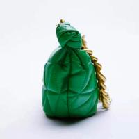 China Green Quilted Leather Shoulder Bag 33x10x15cm OEM Thick Chain Women Handbag for sale