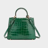 China Green Quilted One Shoulder Leather Handbag with Metal Lock 25x9x19cm for sale
