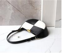 China Zippered Black White Checkered PU Armpit Handbag 30x7x18cm Light Luxury for sale