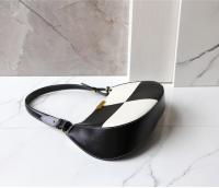 China Zippered Black White Checkered PU Armpit Handbag 30x7x18cm Light Luxury for sale